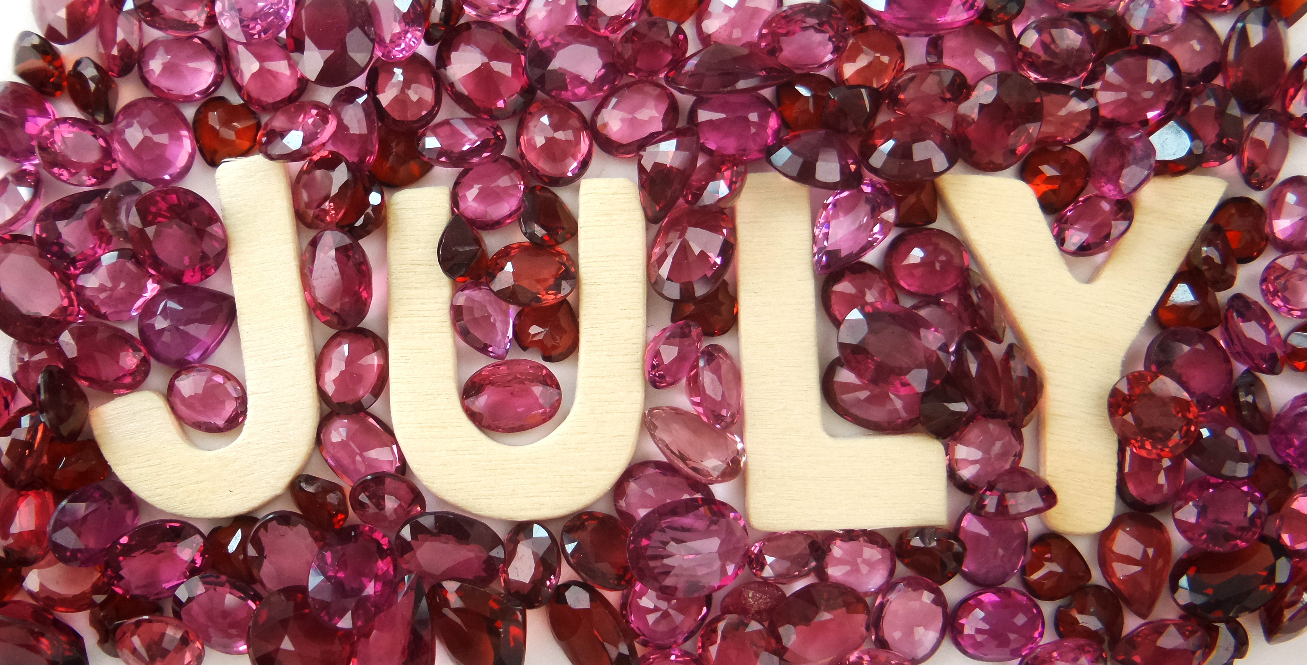 Birthstones for July: Ruby and Carnelian – Crystal Joys